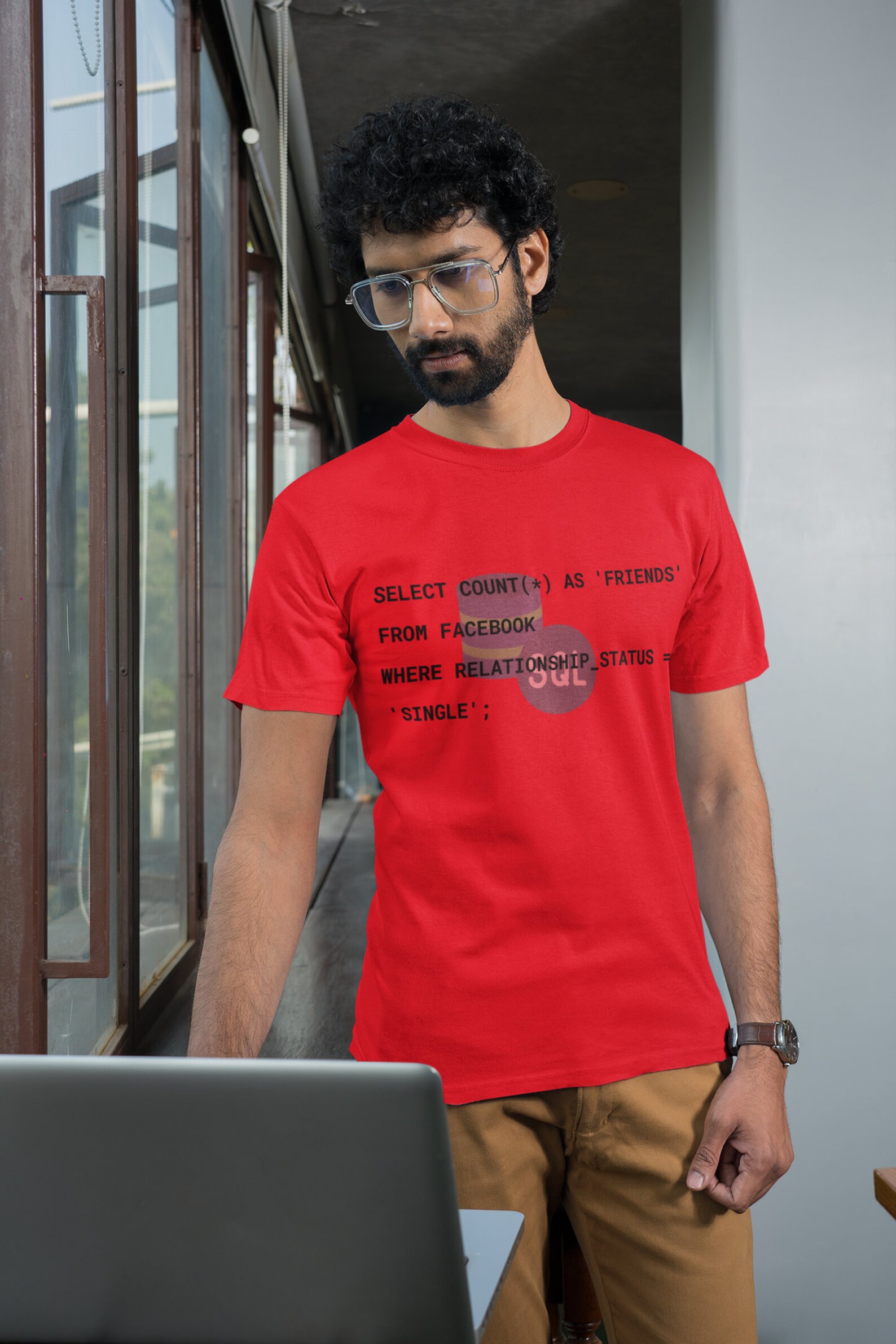 SQL Programmer T-shirt - 'relationship Status: Single' - Humorous Tech ...