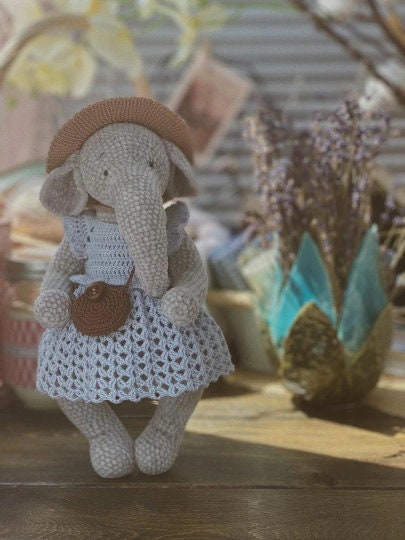 Crochet and Knitting Pattern the Elephants Elton and Ellie Amigurumi - Etsy