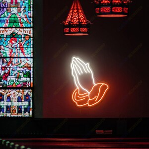 Praying Hand Neon Sign, Hand of God Neon Sign, Jesus Sign Neon Wall ...