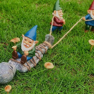 Alien Gnomes Dwarf Set Funny Gnomes Decor Set With UFO Theme Garden ...