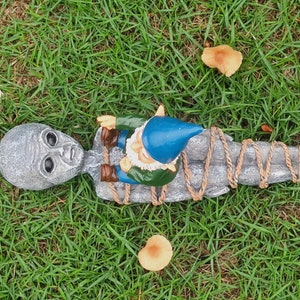 Alien Gnomes Dwarf Set Funny Gnomes Decor Set With UFO Theme Garden ...