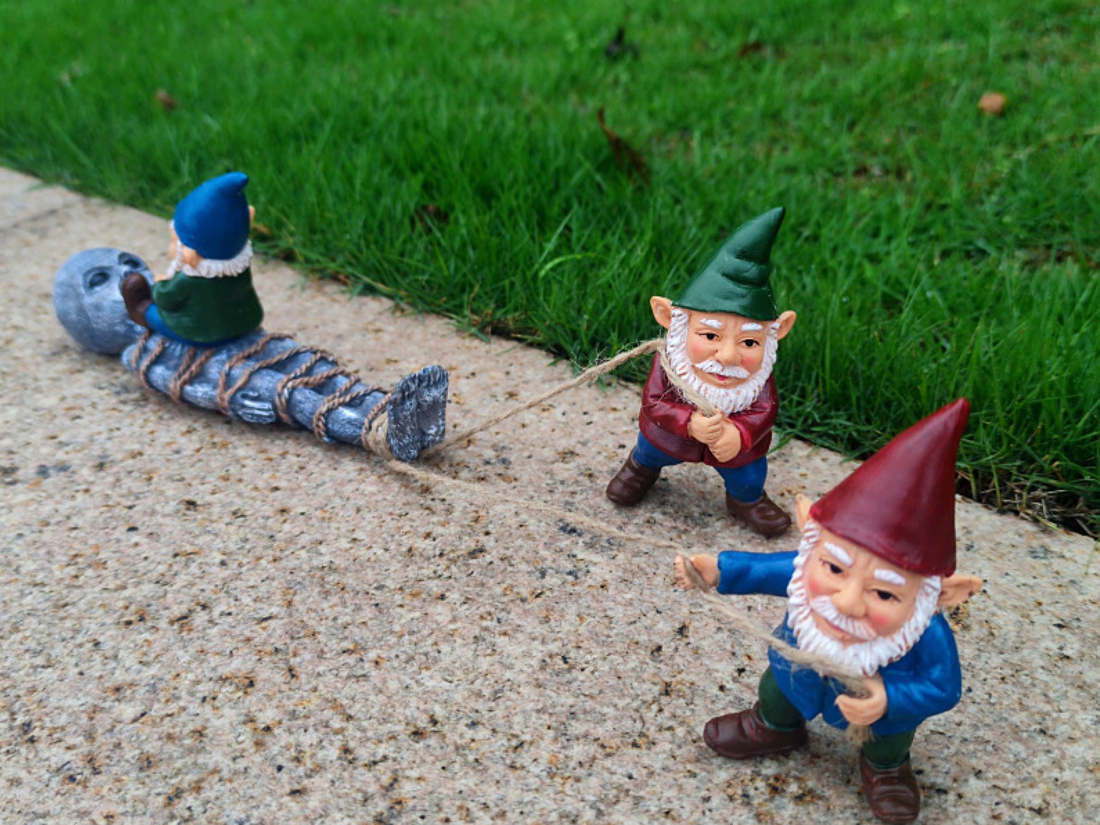 Alien Gnomes Dwarf Set Funny Gnomes Decor Set With UFO Theme Garden ...