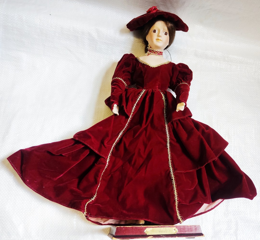 ANNE Vintage Porcelain Doll With Stand and Velvet Dress - Etsy