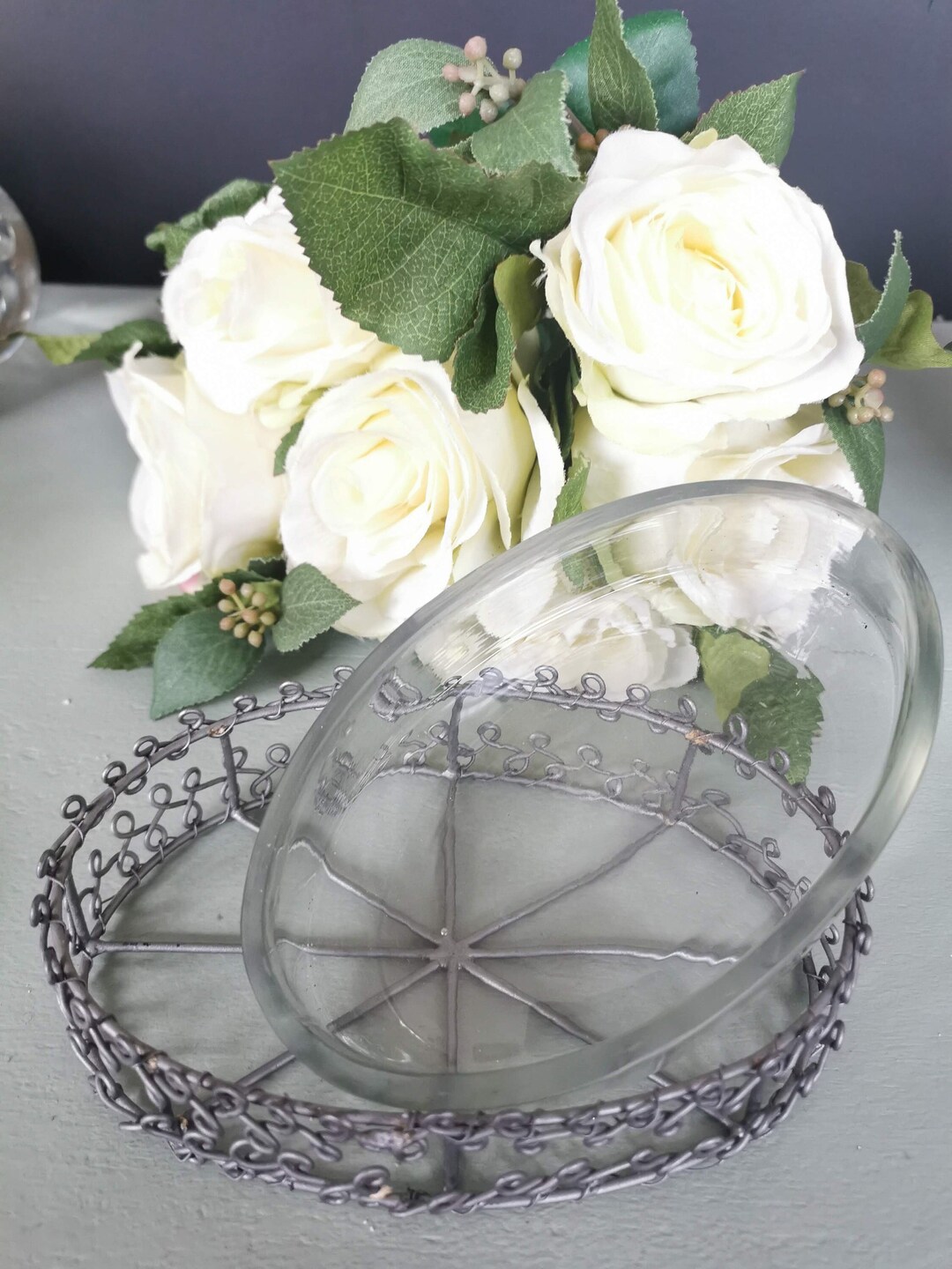 Small Oval Metal Wire Basket With Transparent Glass Inserted, Suitable ...