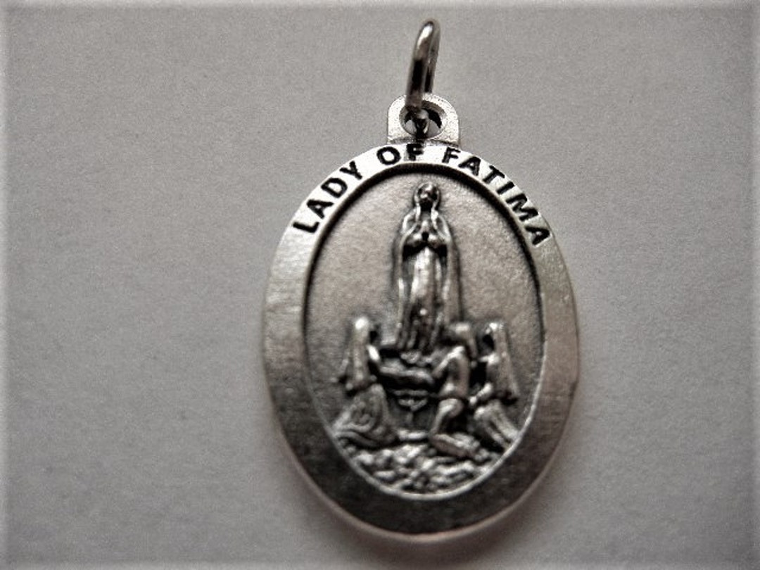 Our Lady of Fatima With "pray for Us" on Back 1" Tall Oval Medal NEW ...