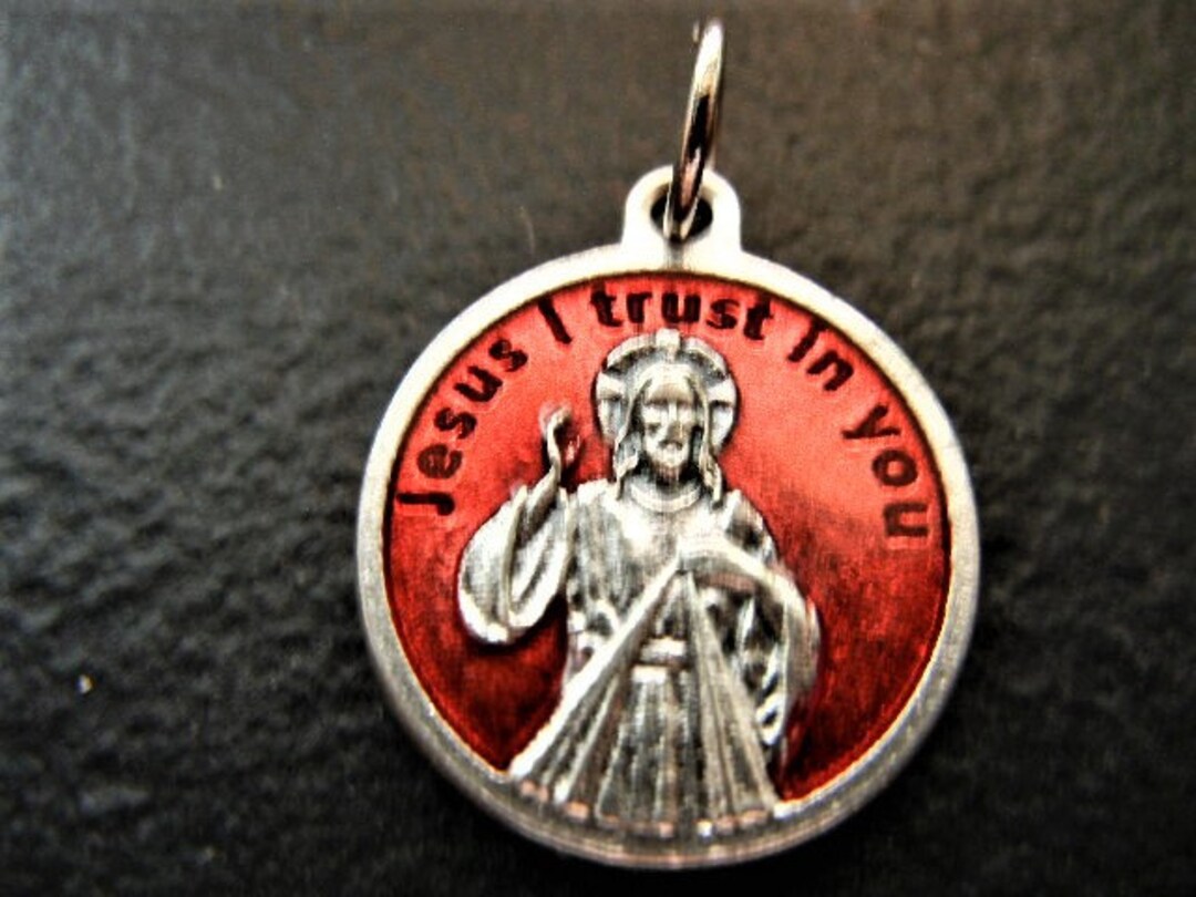 Divine Mercy Red Enamel 3/4" Round Medal With Prayer NEW! Made in Italy ...
