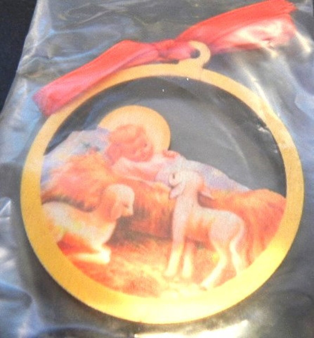 Nativity - Baby Jesus in Mange With Sheep Wood Ornament Made in Italy 2 ...