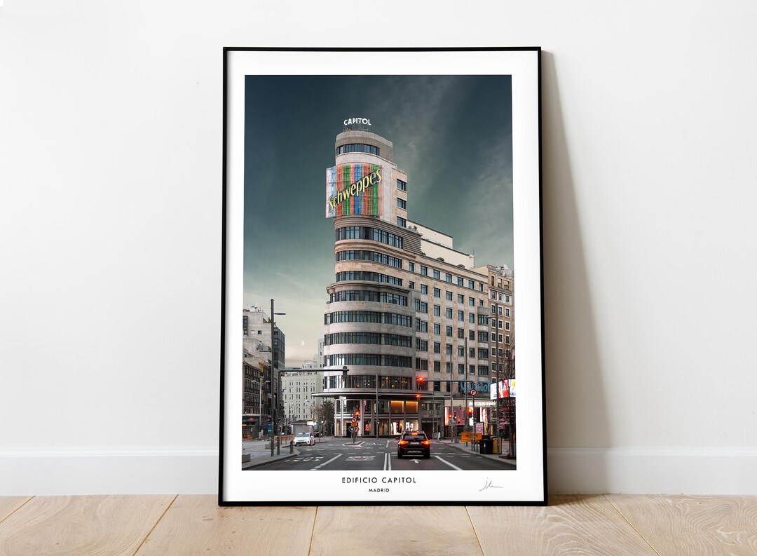 Edificio Capitol Madrid, Gran via Madrid, Iconic Buildings, Art Deco ...
