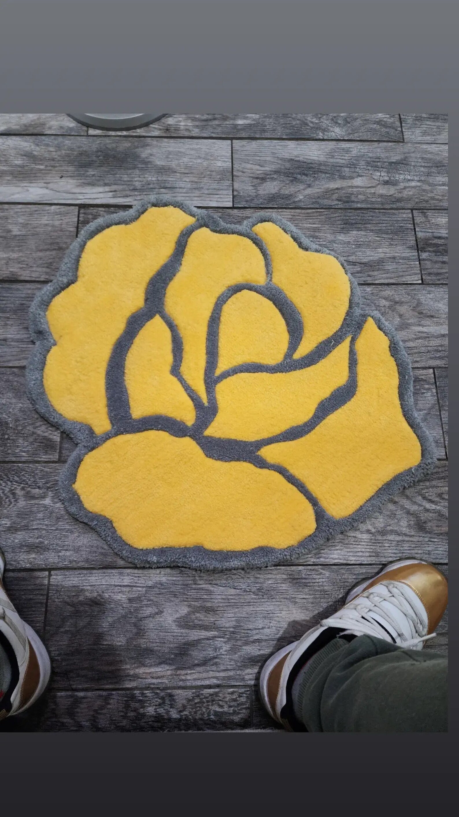 Rose Tufted Rug - 1 of 1 - Etsy