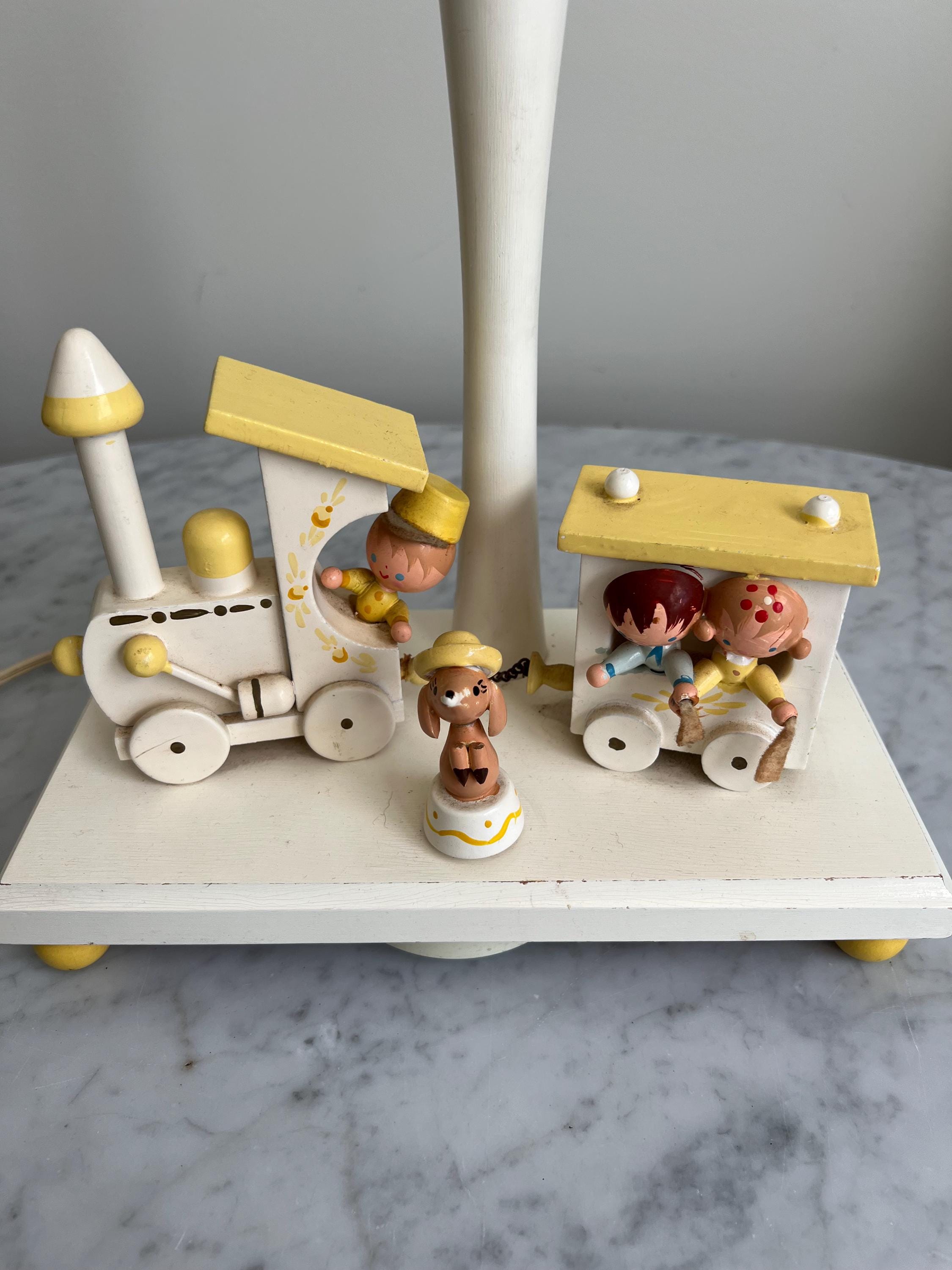 Vintage Mid-century BG Nursery Room Lullaby Lamp - Etsy