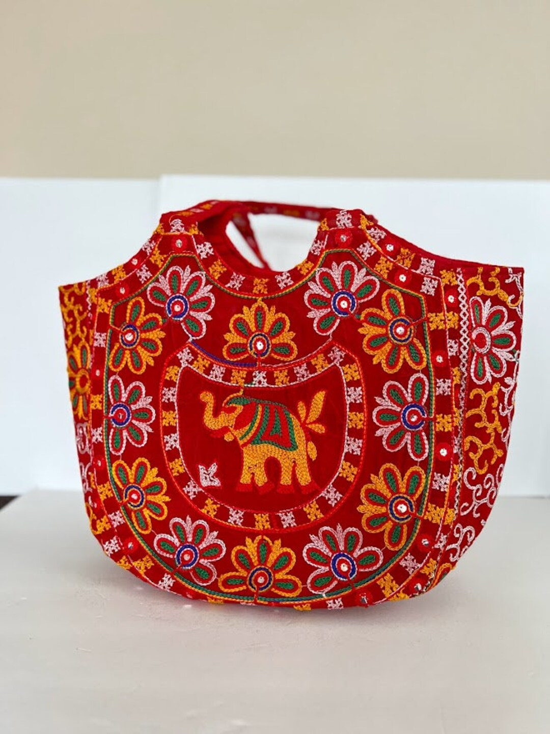 Hand Embroidered Tote/ Shuolder/ Weekend/ Ethnic/rajasthani/ Katchhi ...