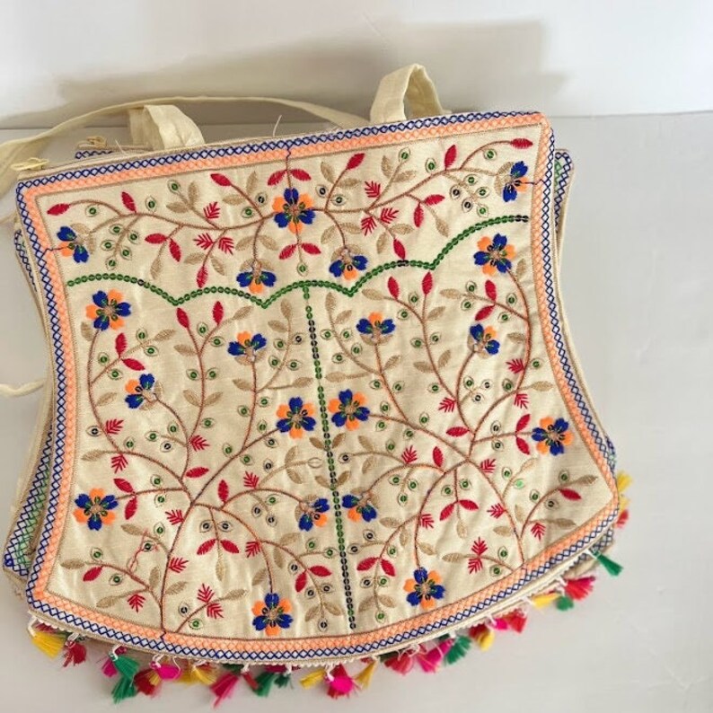 Hand Embroidered Tote/ Shuolder/ Weekend/ Ethnic/rajasthani/ - Etsy