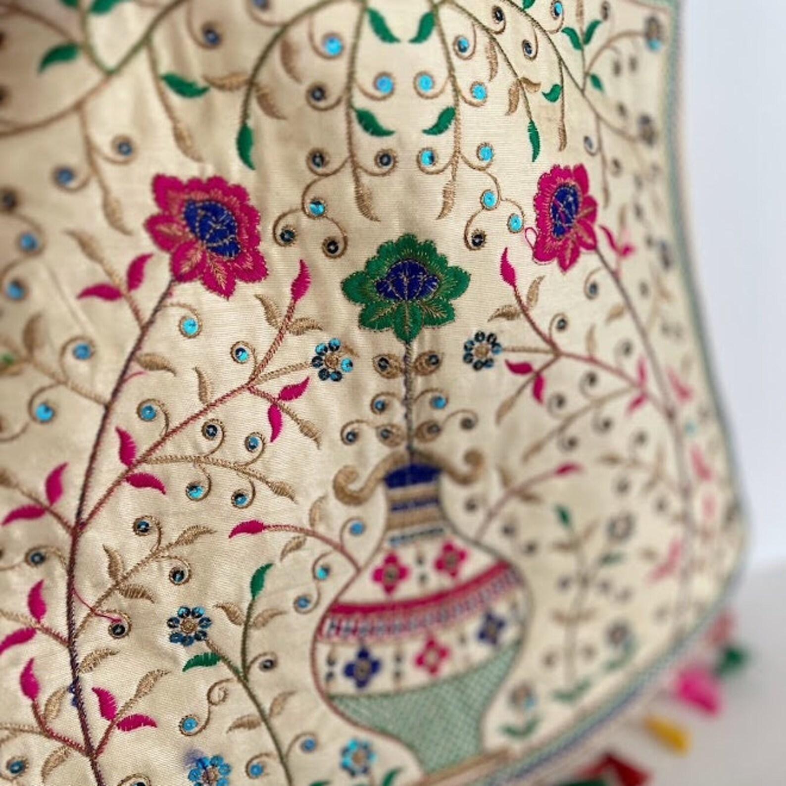 Hand Embroidered Tote/ Shuolder/ Weekend/ Ethnic/rajasthani/ - Etsy