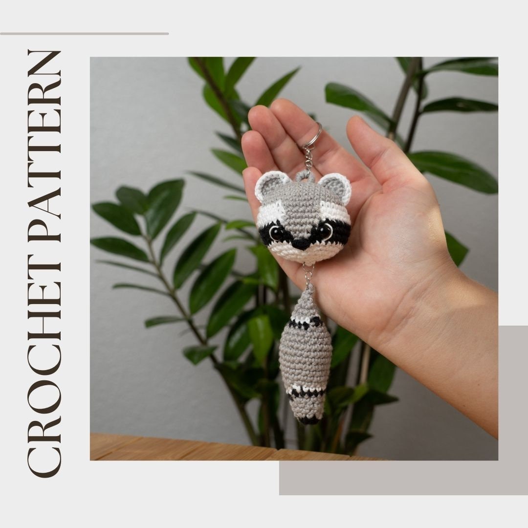 Cute Raccoon Crochet Pattern Raccoon Animals Keychain Easy Crochet ...