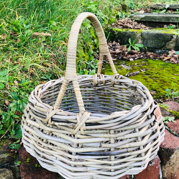 Foraging Basket - Etsy UK