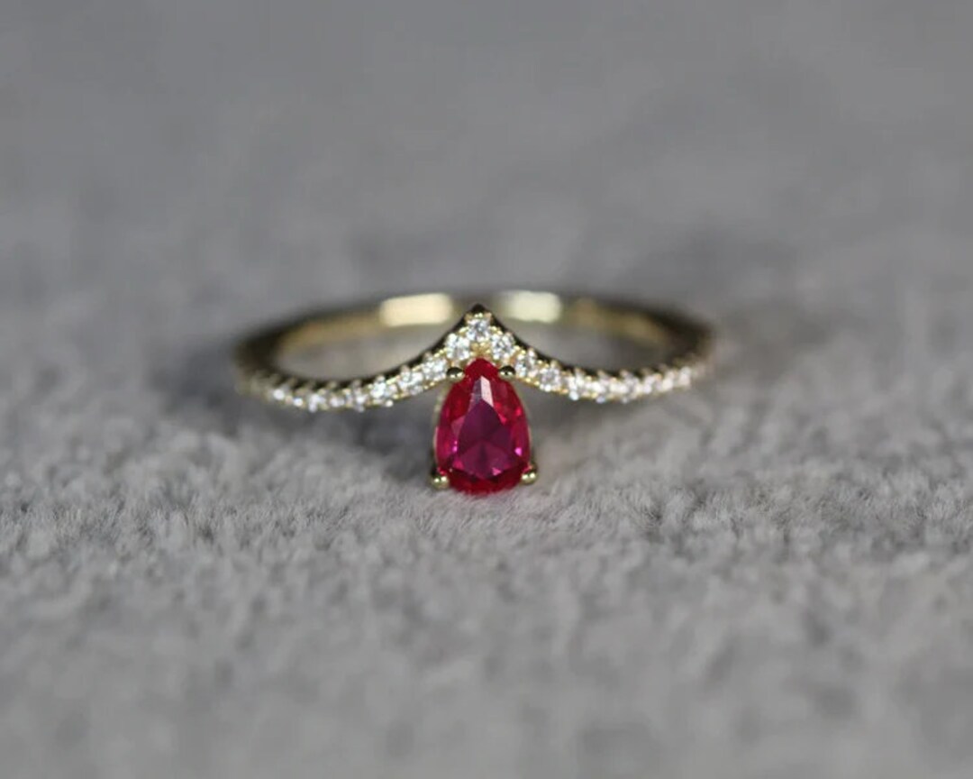 Vintage Ruby Wedding Ring 10K Solid Gold Curved Shape Wedding - Etsy