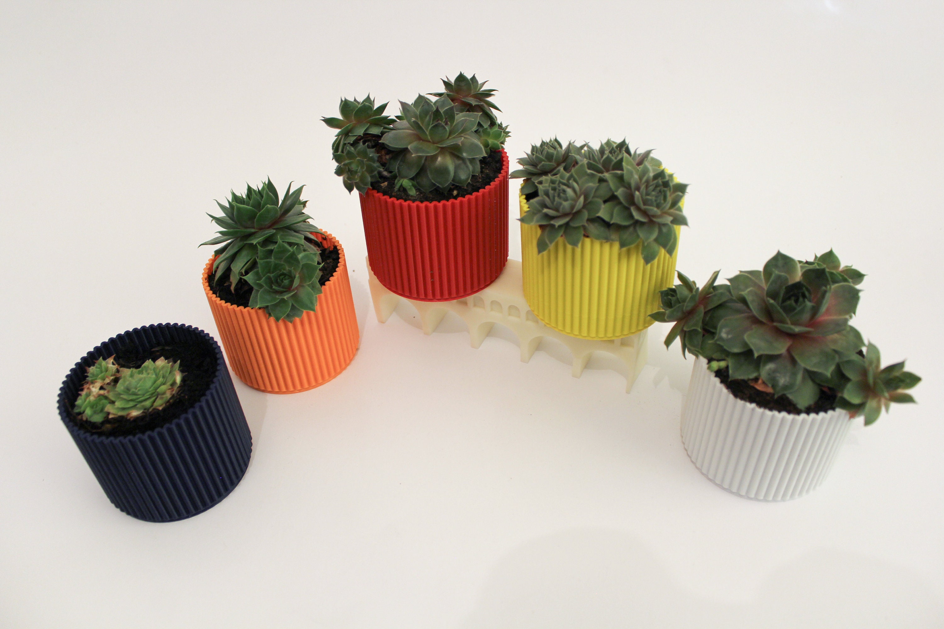Set of 5 Indoor Small Planters Multiple Mix Colours Pots for Plant ...