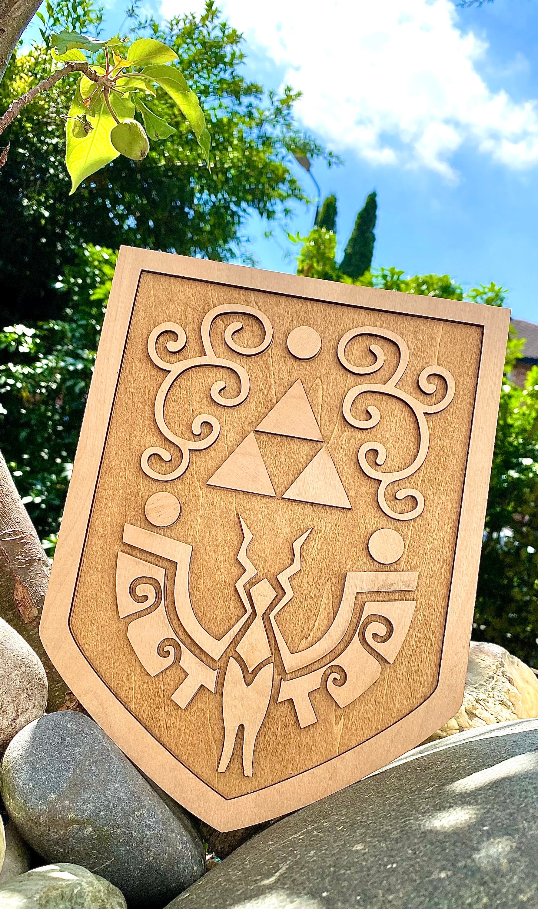 Zelda Sheilds, Deku Sheild, Hyrule, Hero Shield. Wooden Zelda Shields ...