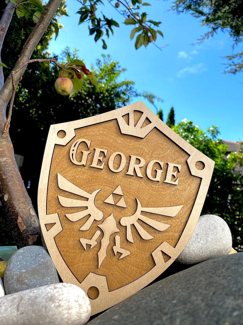 Zelda Sheilds, Hyrule Sheild, Wooden Zelda Shield, Personalised, Hyrule ...