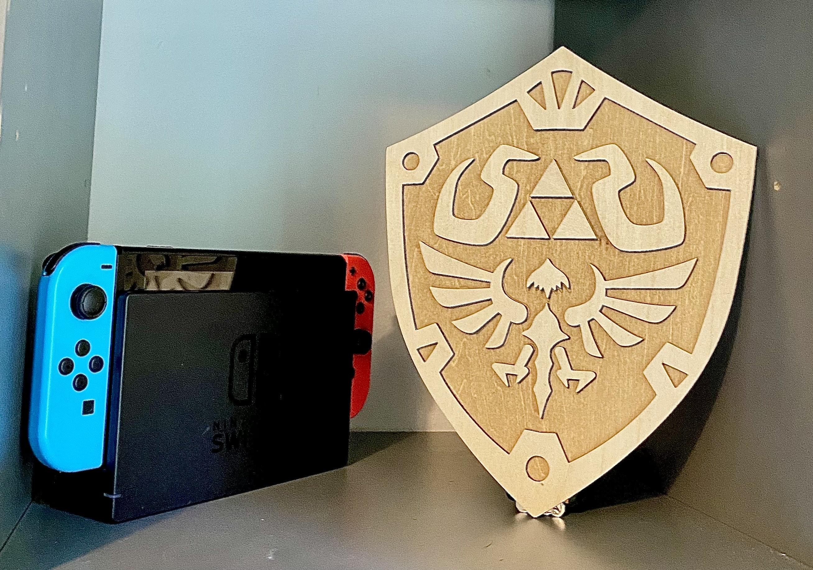 Zelda Sheilds, Deku Sheild, Hyrule, Hero Shield. Wooden Zelda Shields ...