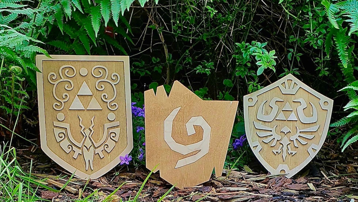 Zelda Sheilds, Deku Sheild, Hyrule, Hero Shield. Wooden Zelda Shields ...