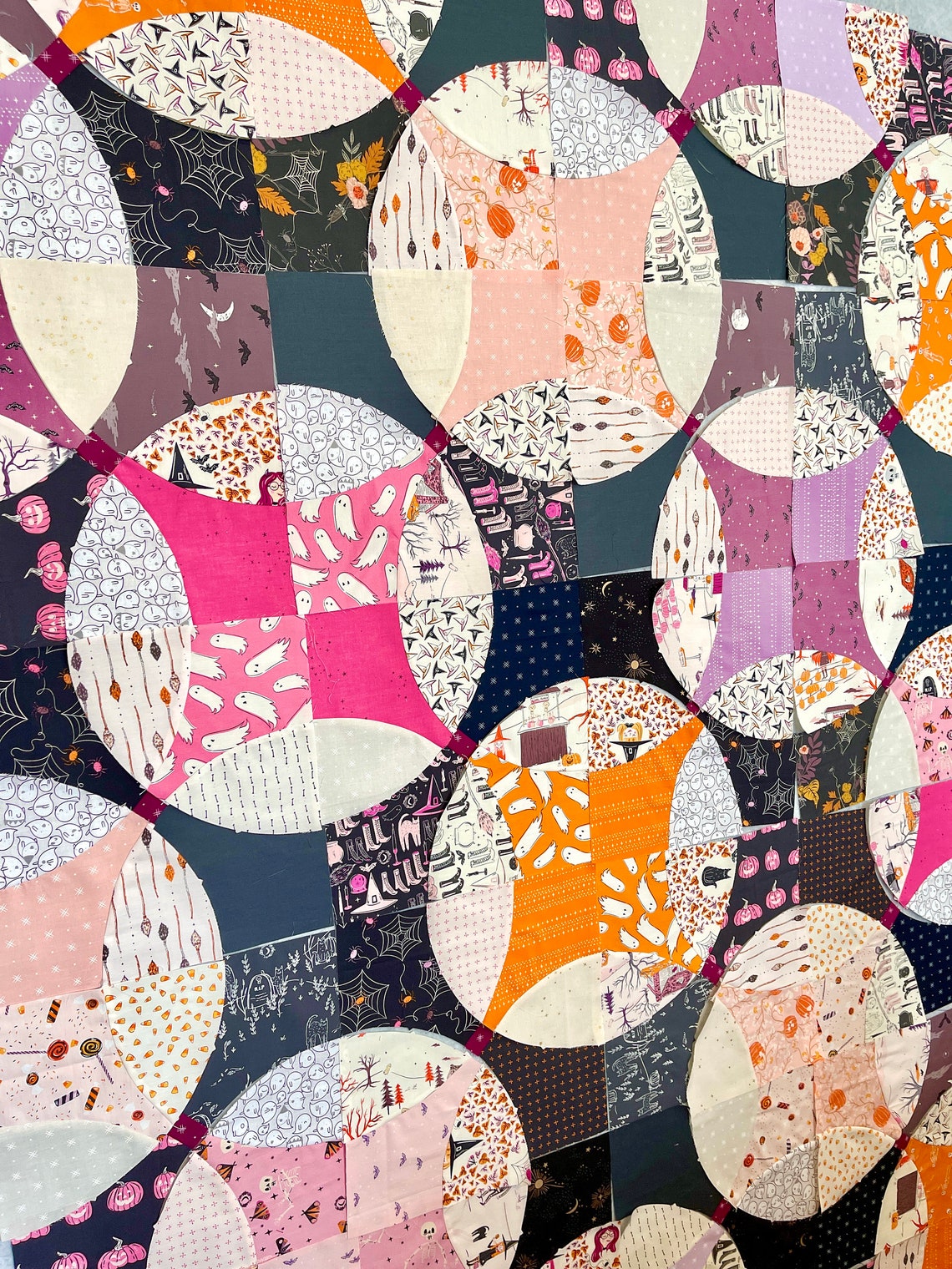 Spotlight Quilt Pattern PDF, Modern Circle Quilt Pattern, Curved Piece ...