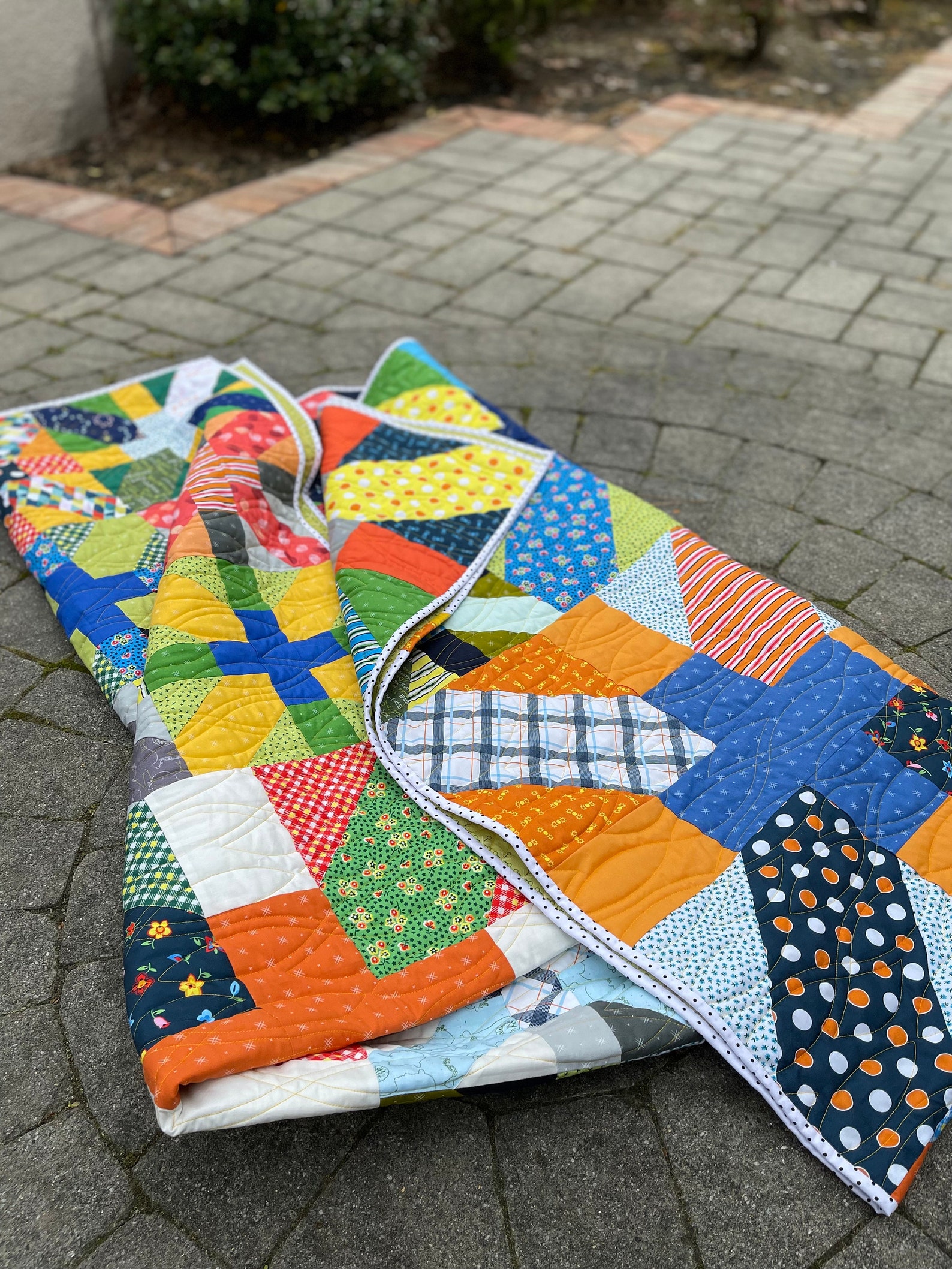 Double Crossed Modern Quilt Pattern PDF, Cross Quilt Pattern, Fat ...