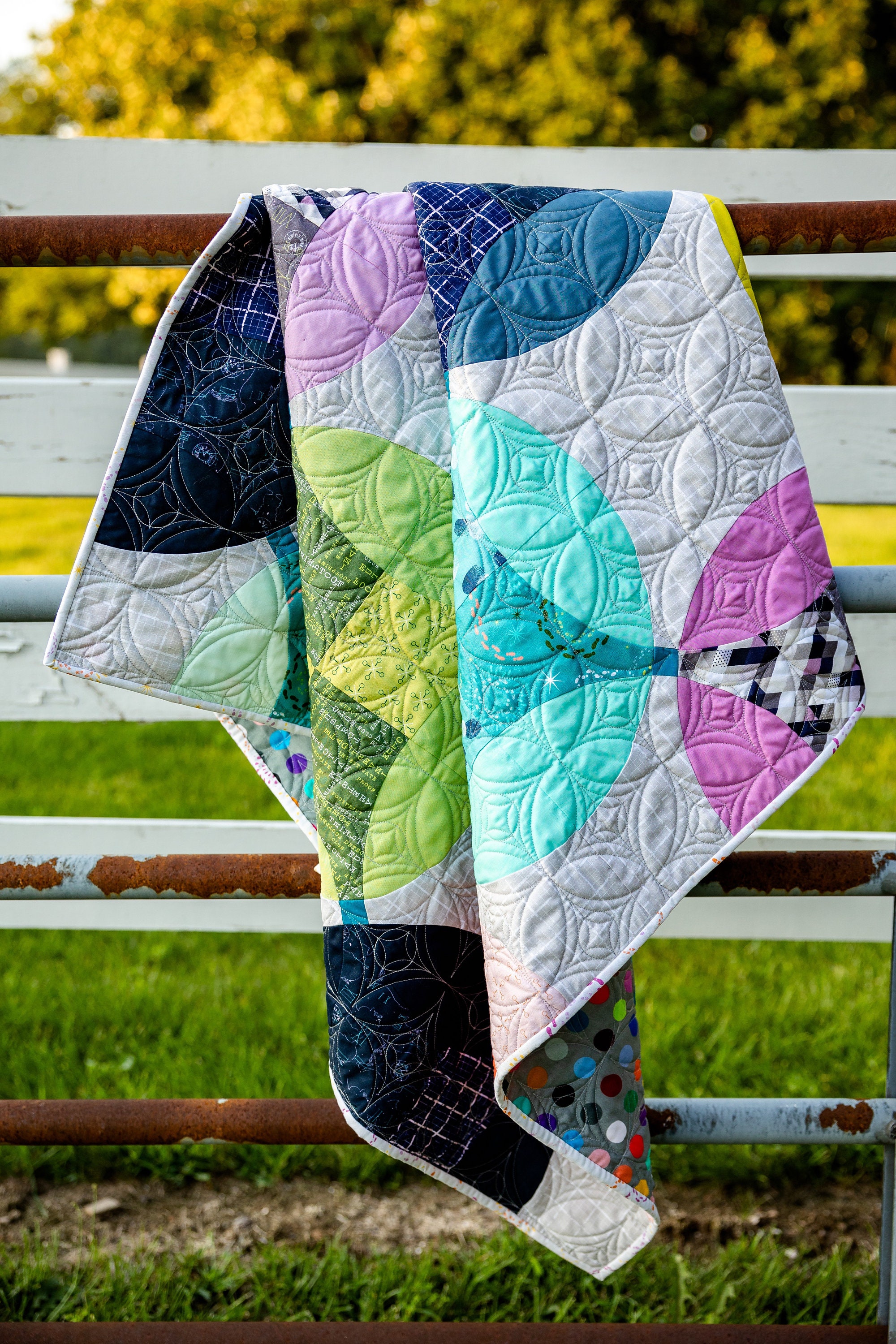 Spotlight Quilt Pattern PDF, Modern Circle Quilt Pattern, Curved Piece ...