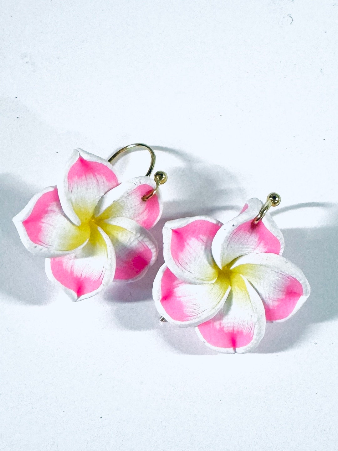 Plumeria Flower Earrings- Color Choices - Etsy