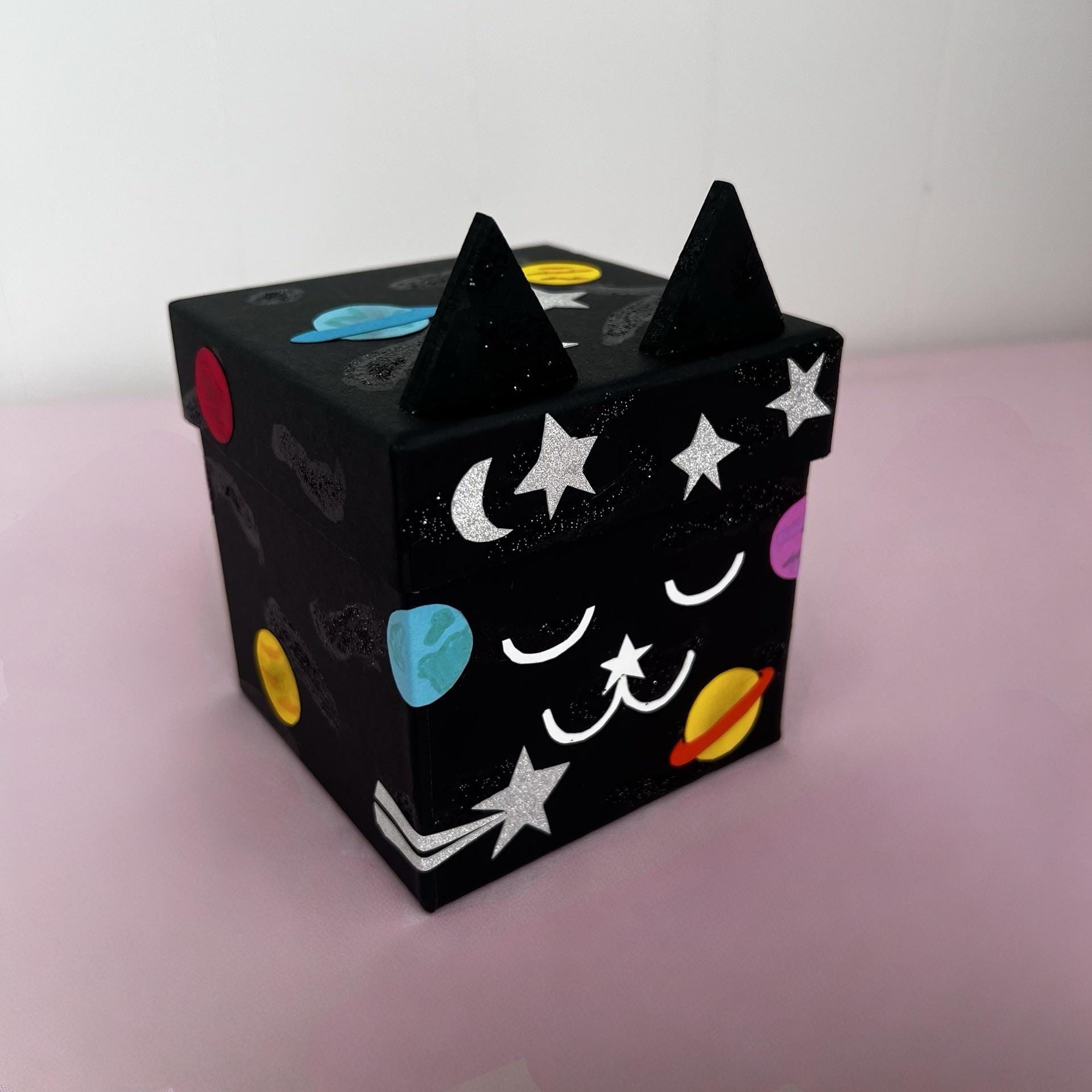 Gabby's Dollhouse Meow Box Surprise Season One Episode One: Meowmeow ...
