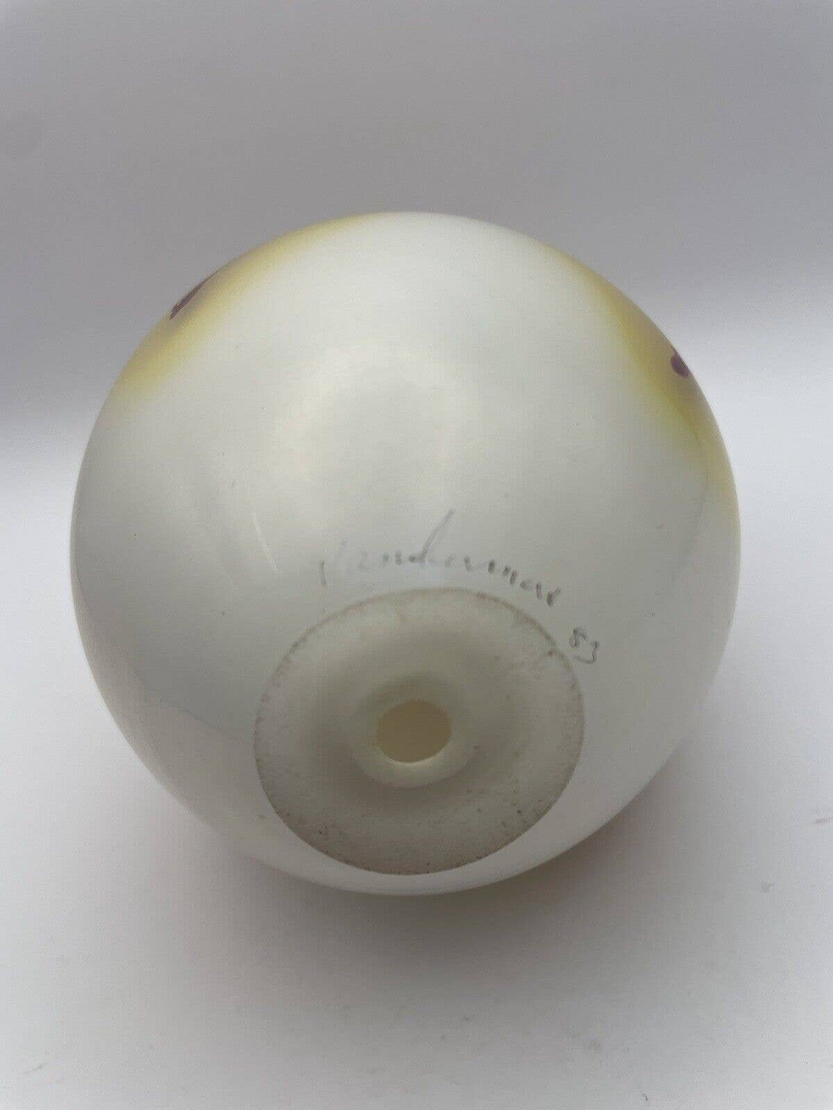 VTG 1983 VANDERMARK Iridescent Pulled Feather Swirl Design Egg Shaped ...