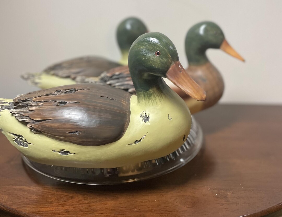 Waddling or Flock of Three Duck Decoys. Hand-painted. Life-like. - Etsy