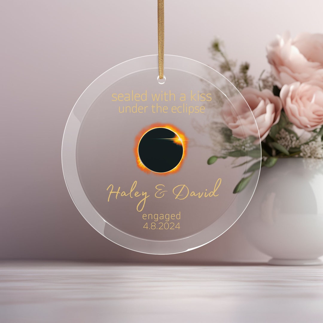 Personalized Solar Eclipse Engagement Glass Ornament Gift for Couple ...