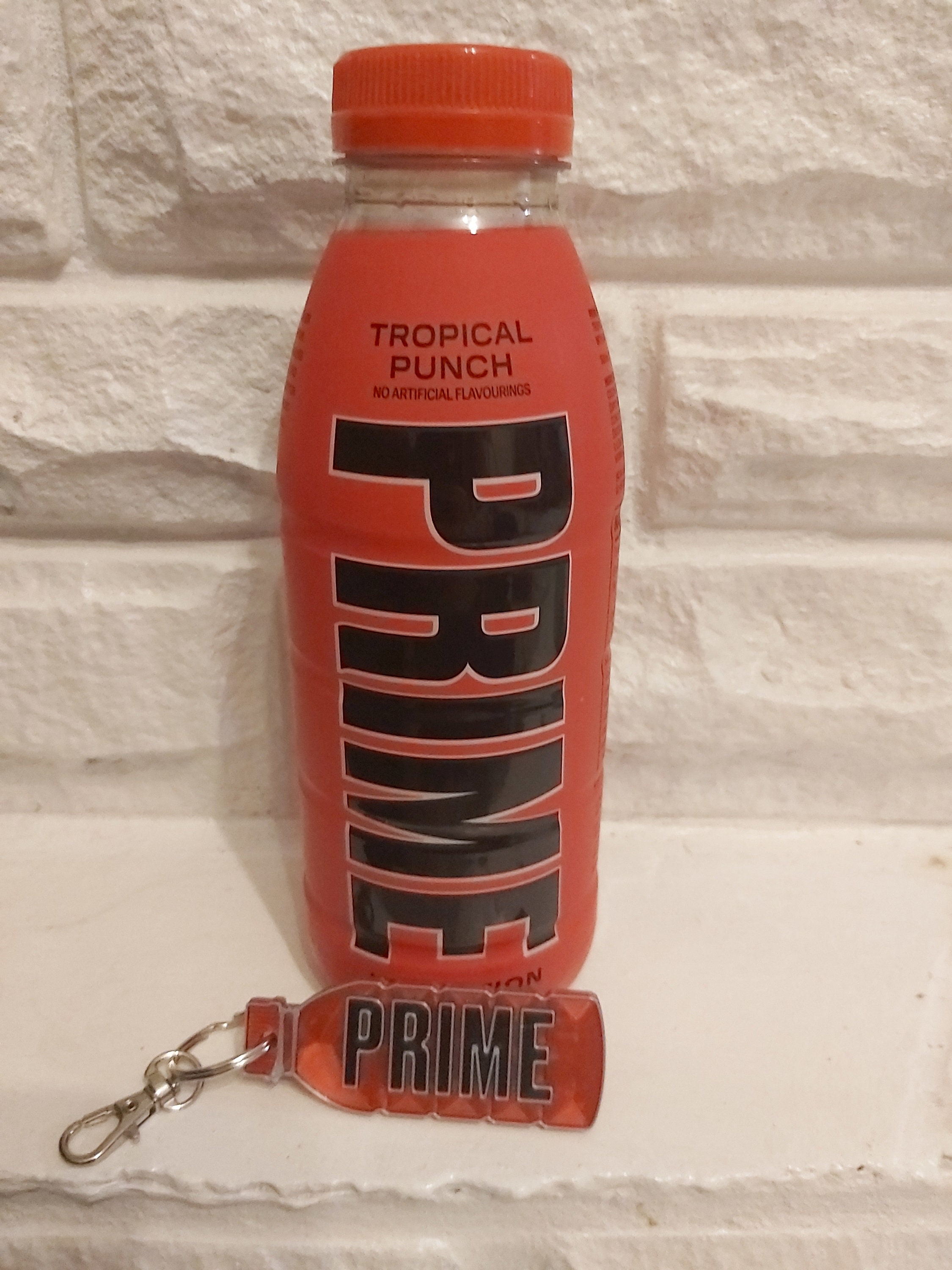 KSI and Logan Paul Limited Edition Prime Hydration Drink Keychains ...