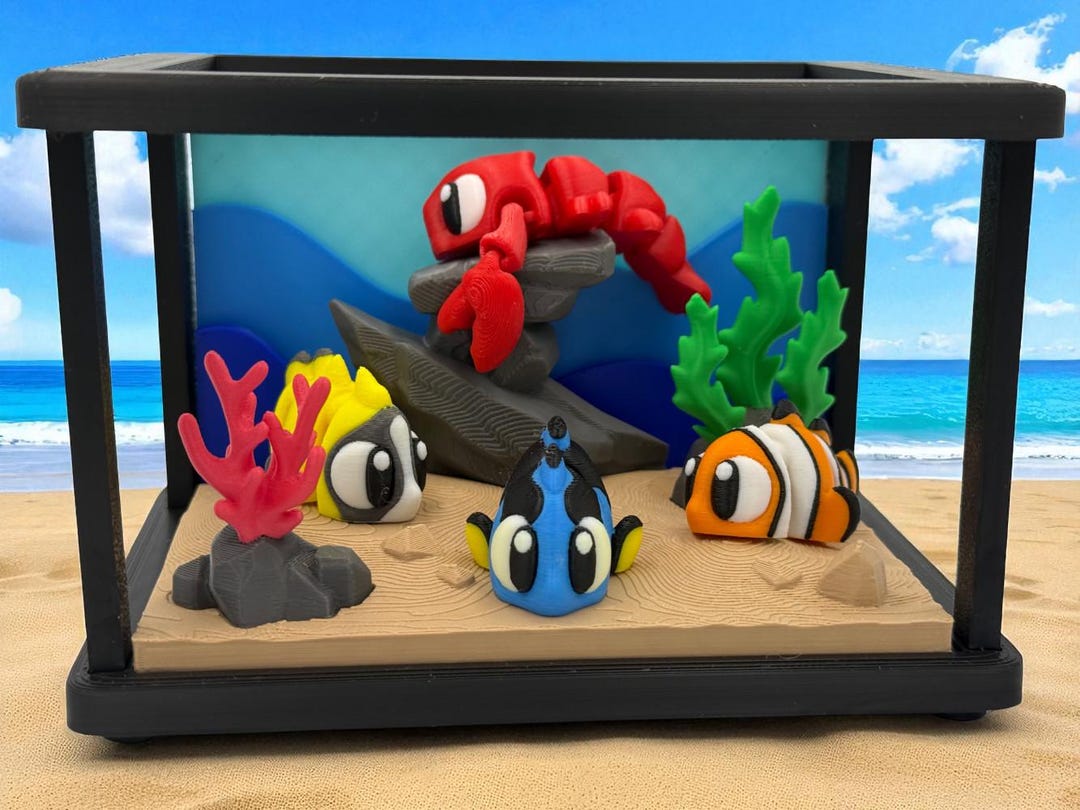 3D Printed Mini Aquarium With 3 Fish - Etsy