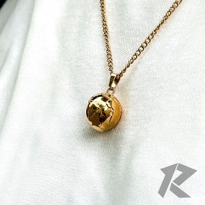 Globe Pendant - Etsy