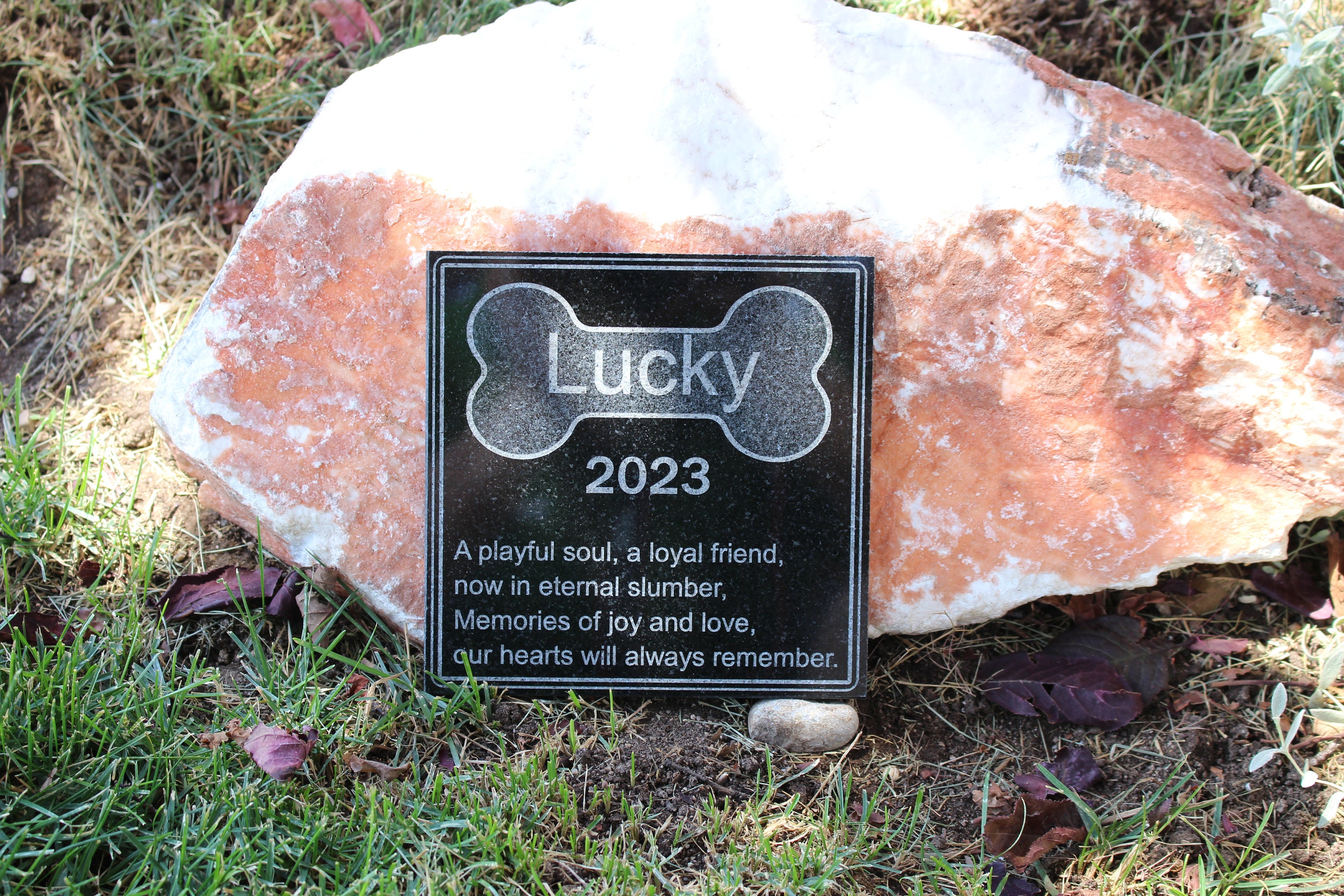 Forever Remembered: 6x6x.4 Custom Granite Dog Gravestone Puppy Memorial ...