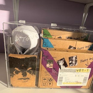 Taehyung LAYOVER Albums Acrylic Case - Etsy