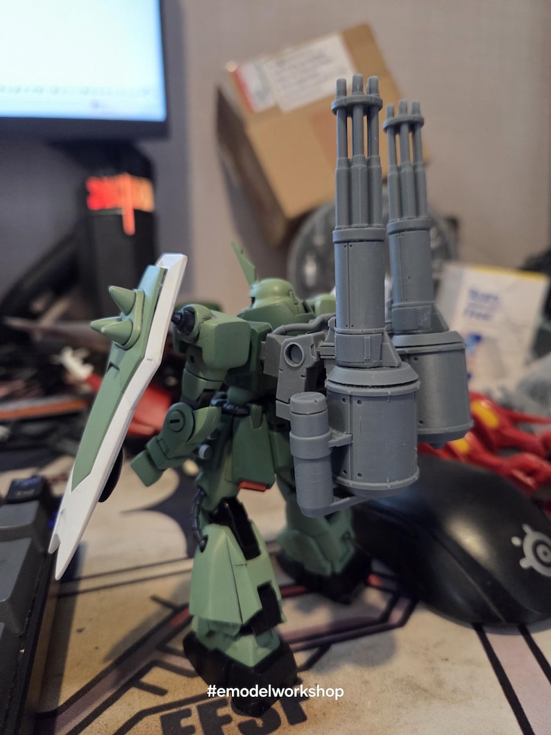 Slash Zaku Phantom Backpack Conversion Kit for for Zaku Warrior Scale 1 ...