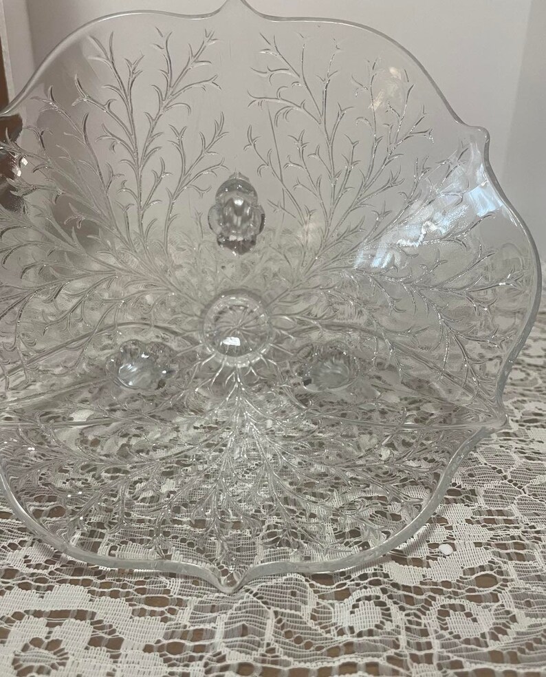 Vintage Clear Etched Glass 3-footed Candy Dish - Etsy