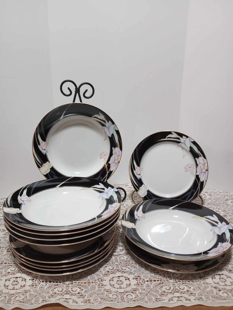 Charisma Black by Mikasa 6 4 Piece Place Setting - Etsy