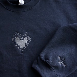 Fireheart SJM Throne of Glass Embroidered Crewneck Sweatshirt - Etsy
