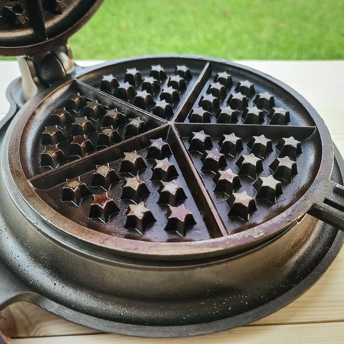 Cast Iron Great American Waffle Maker, Old Fashioned Vintage - Inspired ...