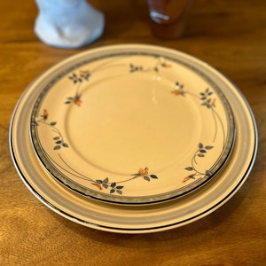 Keltcraft by Noritake Serving Platter and Dinner Plates. Ireland ...