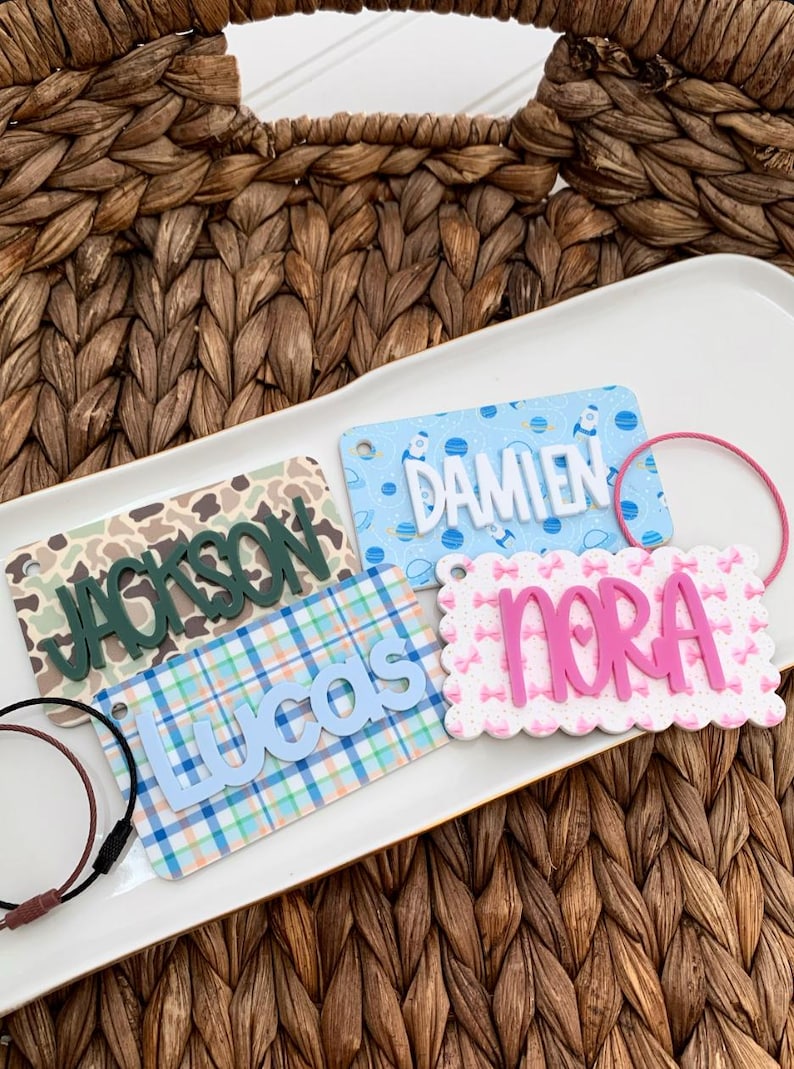 Personalized Backpack Name Tag, Kids Keychains, Acrylic School Keychain ...
