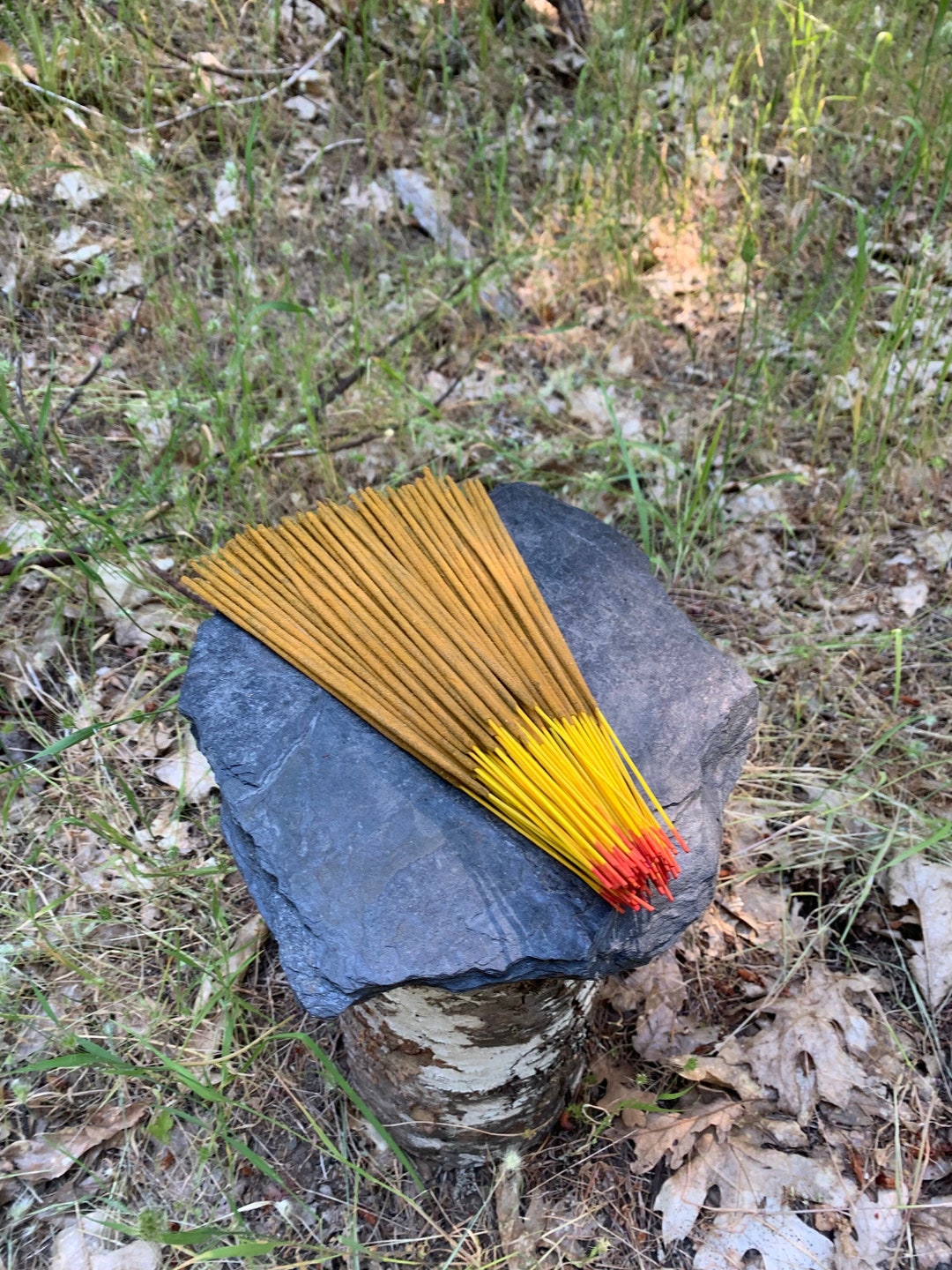 Meena Haldi Turmeric Incense Sticks, 20 Grams - Handmade High Quality ...