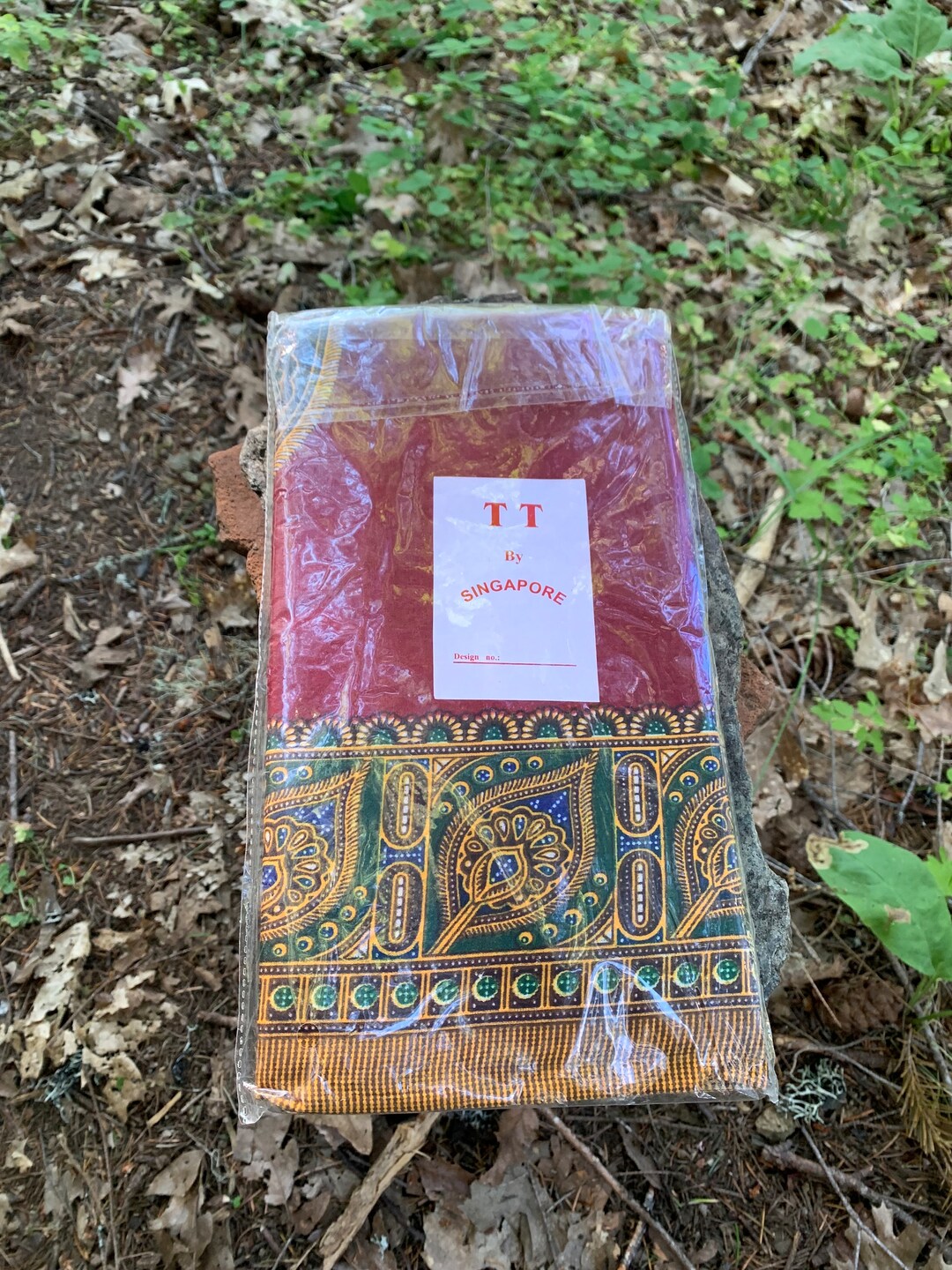 Traditional Java Indonesia Lotus Flower Batik Fabric, TT by Singapore ...