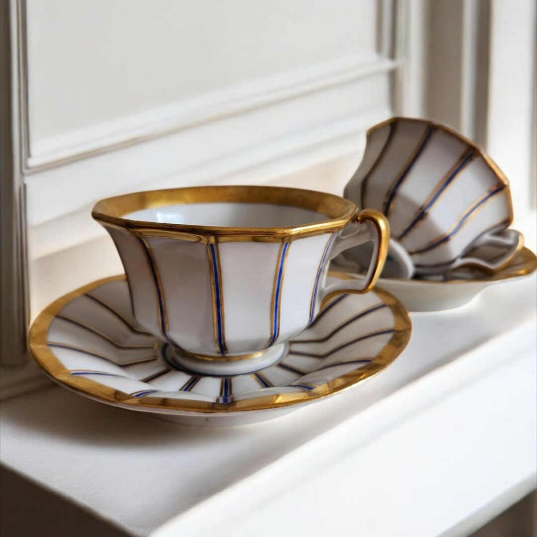 Rare 1850s Royal Copenhagen Tea Cup Hand-painted Gold and Blue Design ...