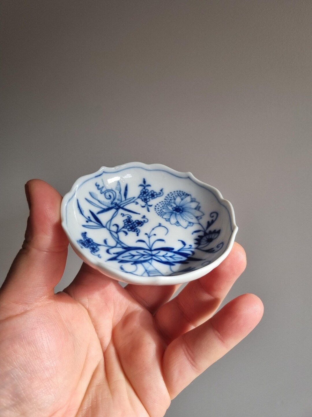 Meissen Blue Onion Small Plate – 1950s Vintage | 8 Cm | Fine Porcelain ...
