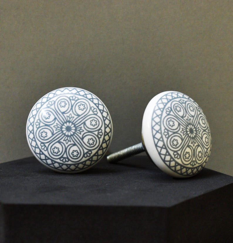 ARTISNO Hand Painted Mandala Ceramic Cabinet Drawer Pull /use for Cupboard, Wardrobe Door ...